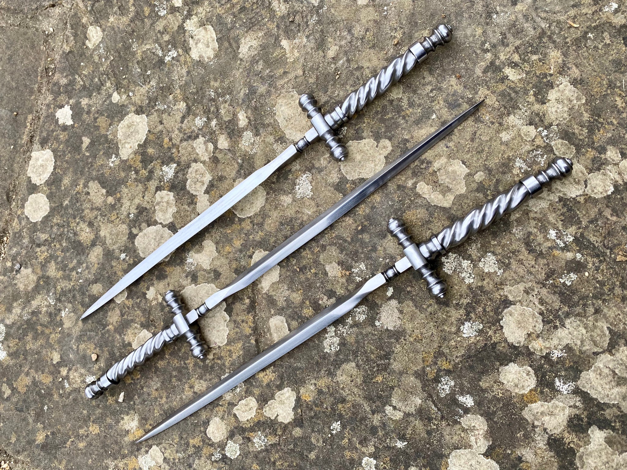 Medieval daggers, handmade, historically accurate - Tod Cutler