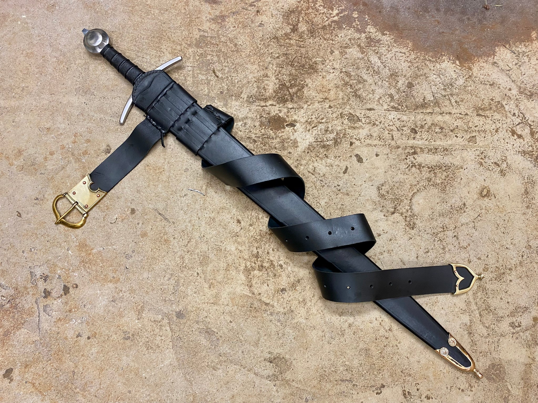 Medieval Reproduction Arming Sword Type XIV 1270-1350 – Tod Cutler