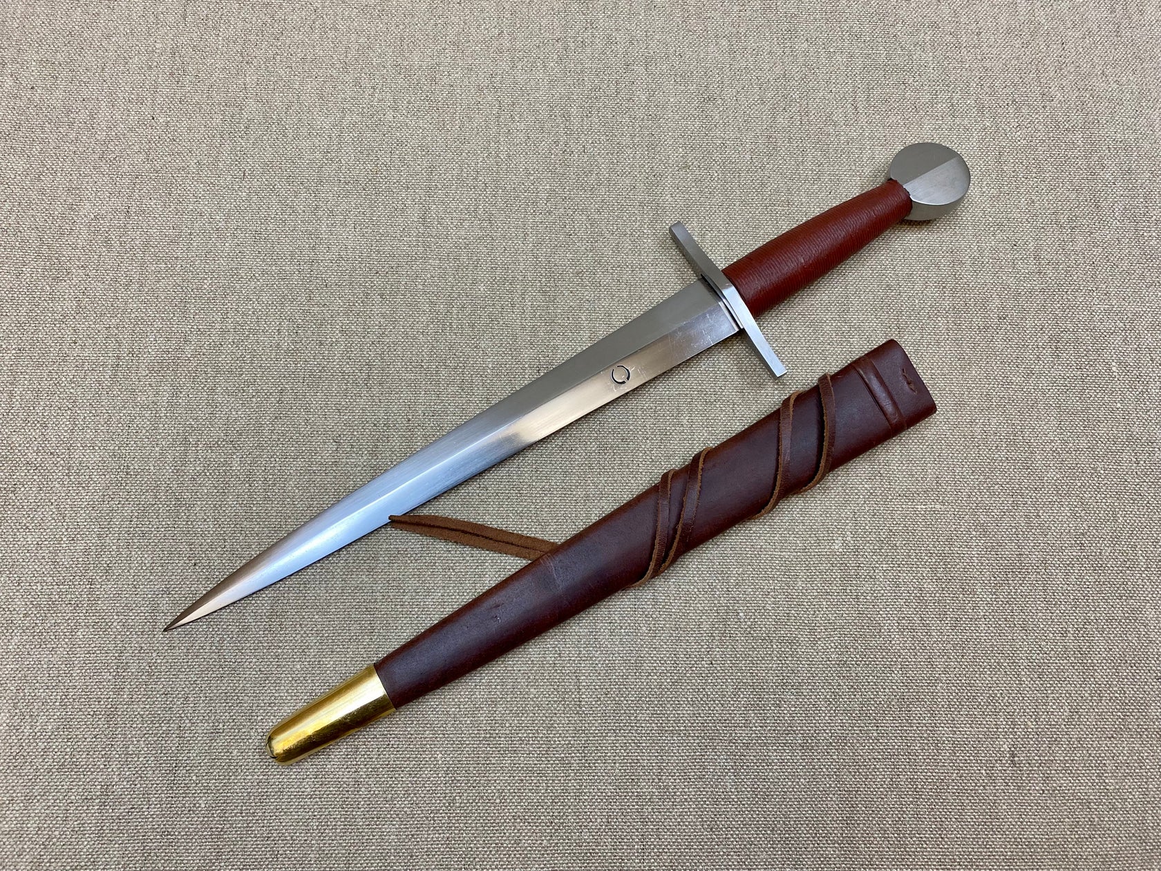 Medieval Daggers - Quillon Dagger - Tod Cutler