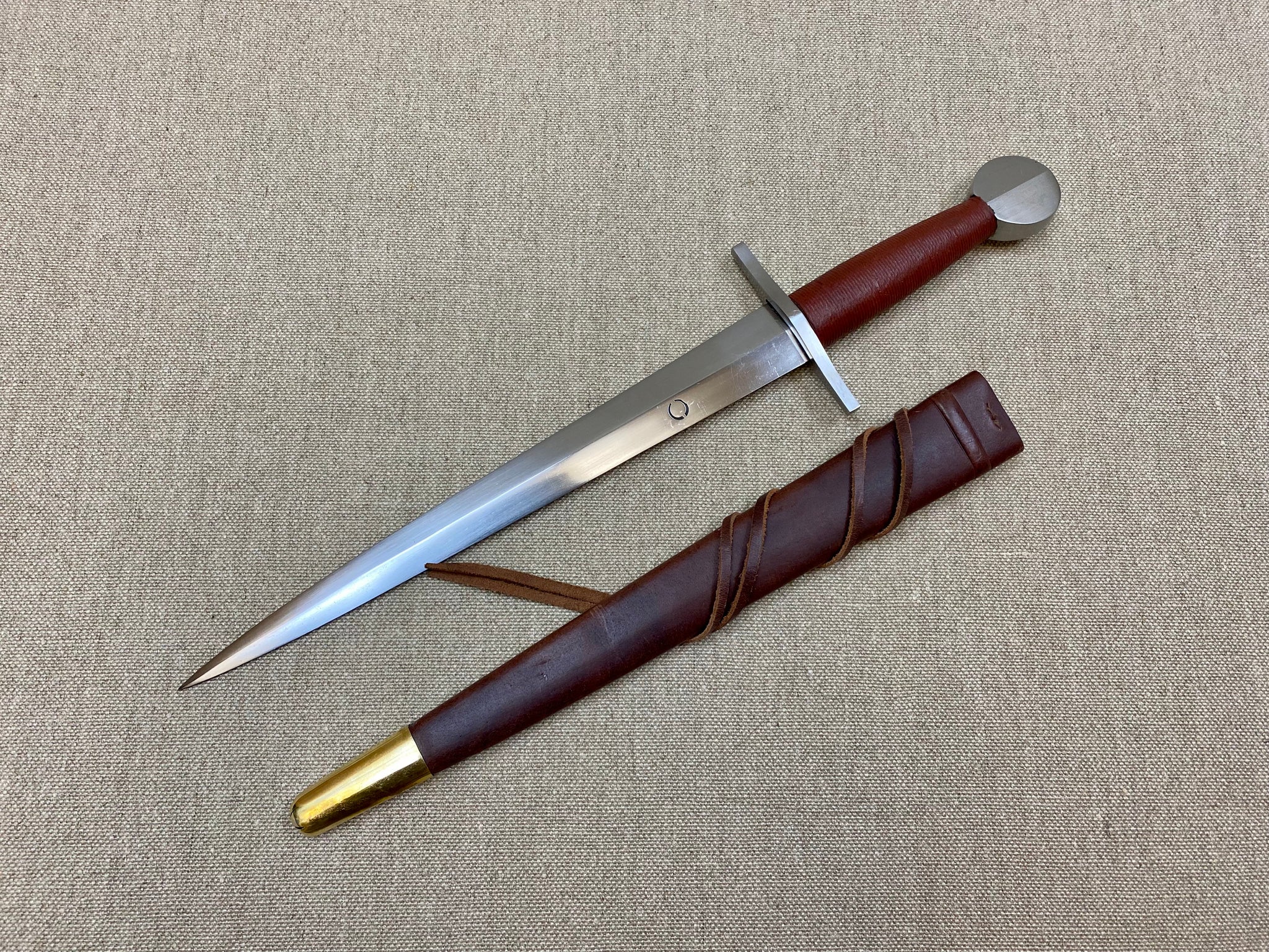 Medieval Daggers - Quillon Dagger - Tod Cutler
