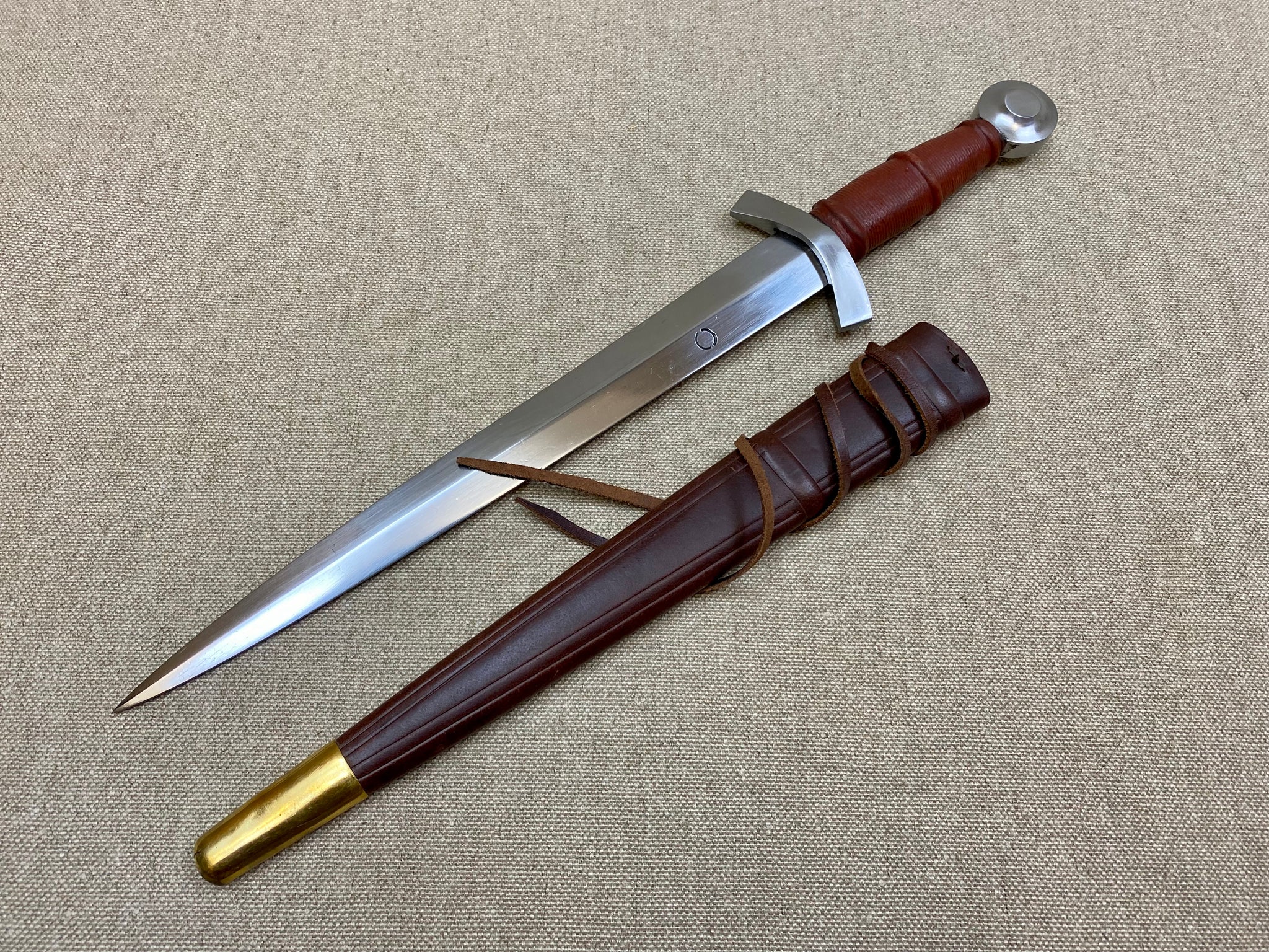 14thC Medieval Quillon Dagger – Tod Cutler