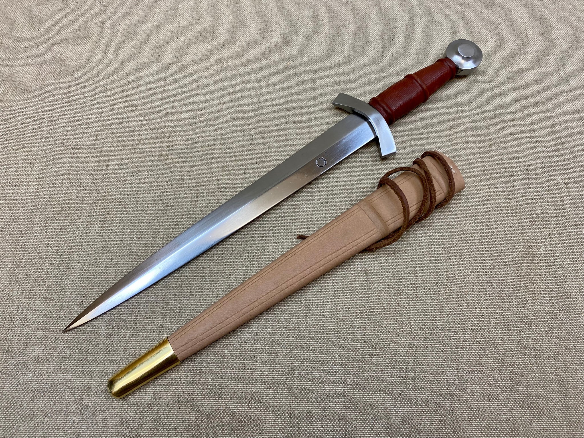 14thC Medieval Quillon Dagger – Tod Cutler